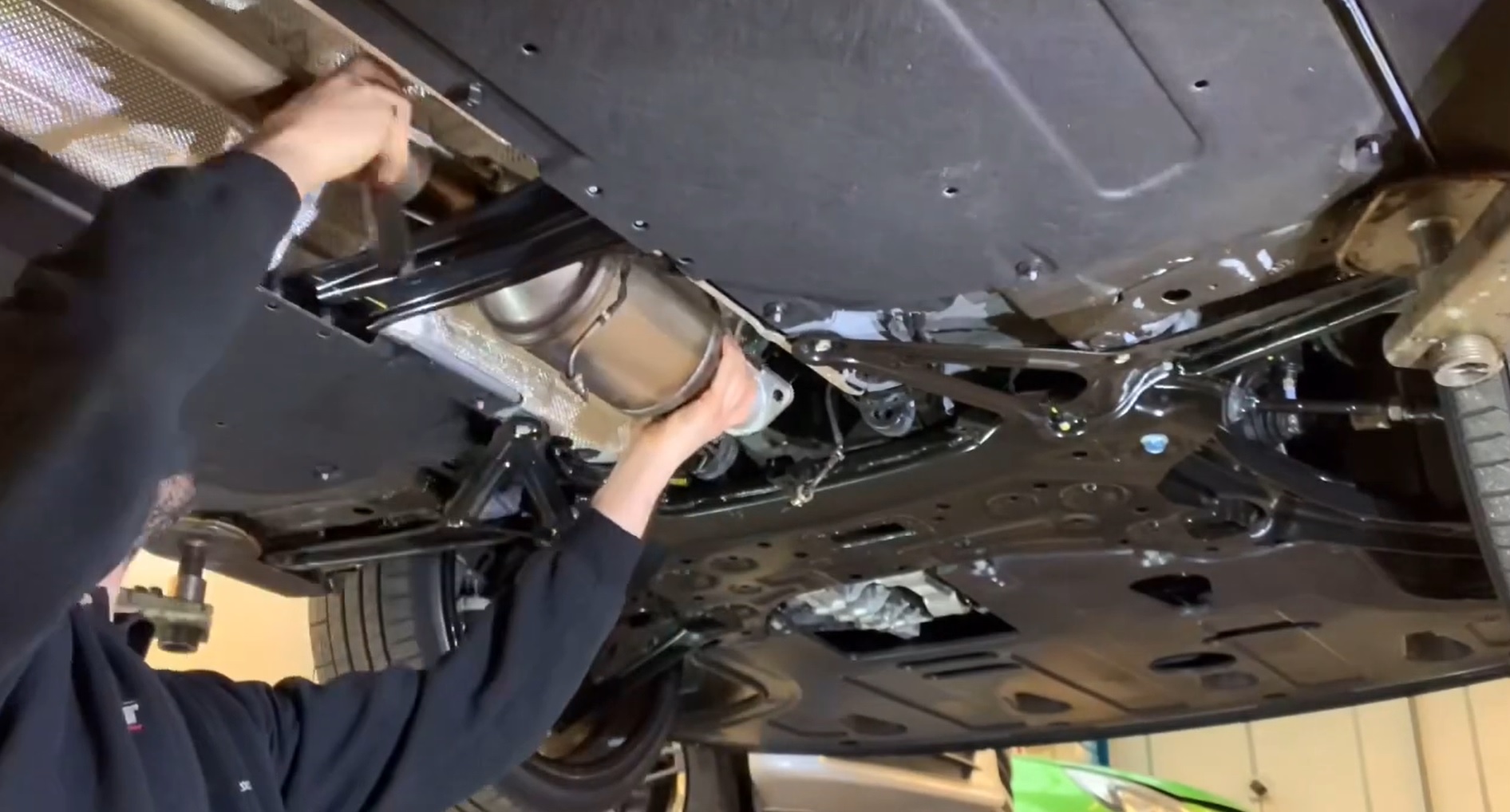 Hyundai i30N GPF Delete Pipe Install – Automotive Roar