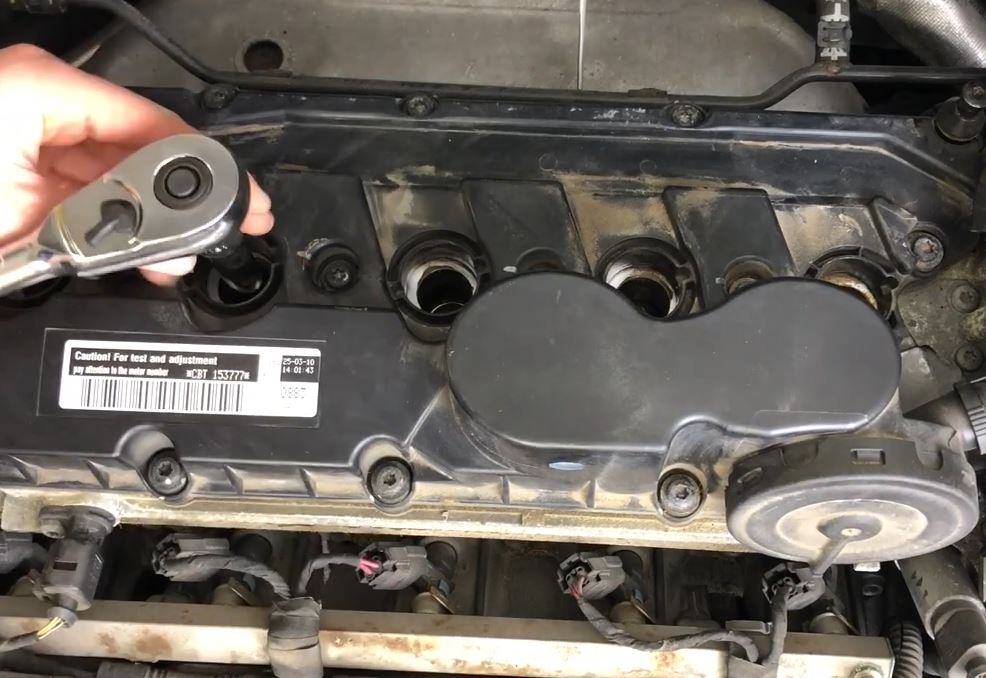 VW Golf 2.5L 5 Cylinder Spark Plug Install – Automotive Roar